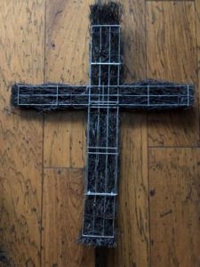 DIY Dollar Tree Cross - The Crafty Decorator