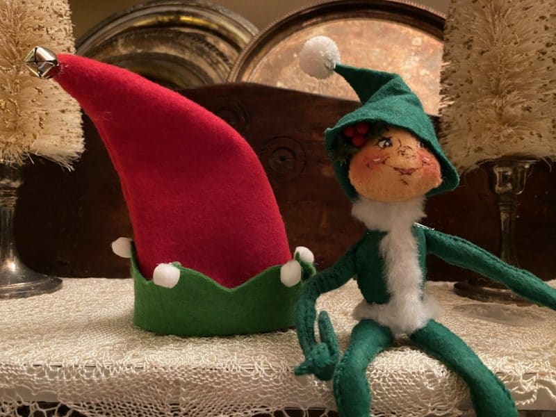 DIY Elf Hat And Ears Blog - The Crafty Decorator